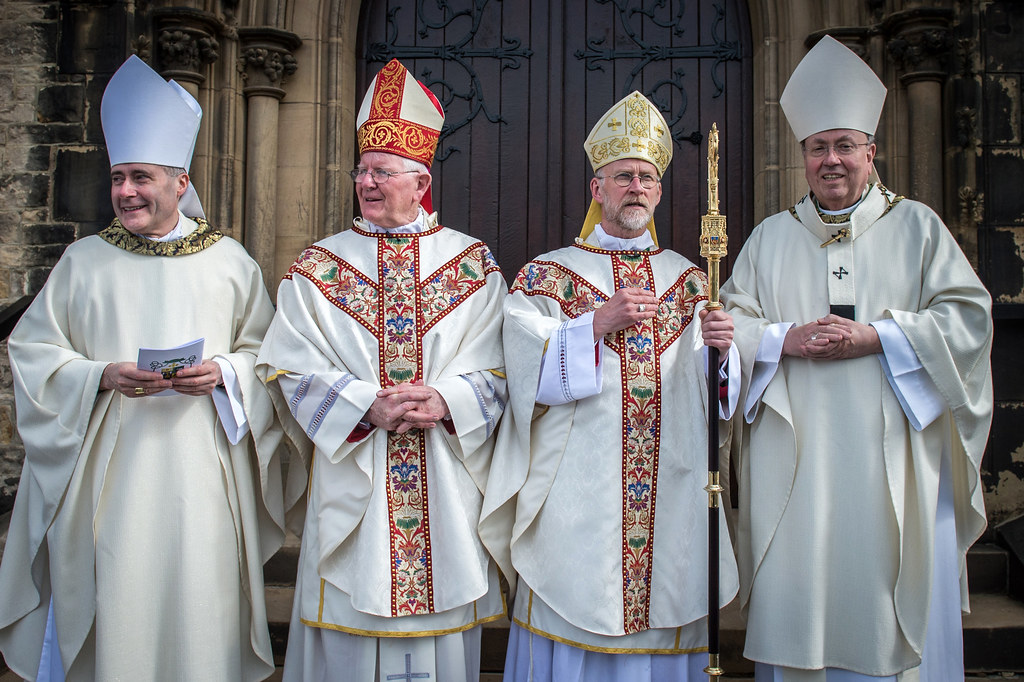 Bishop Athanasius Schneider - Mutual Enrichment & Two Forms Of Roman ...