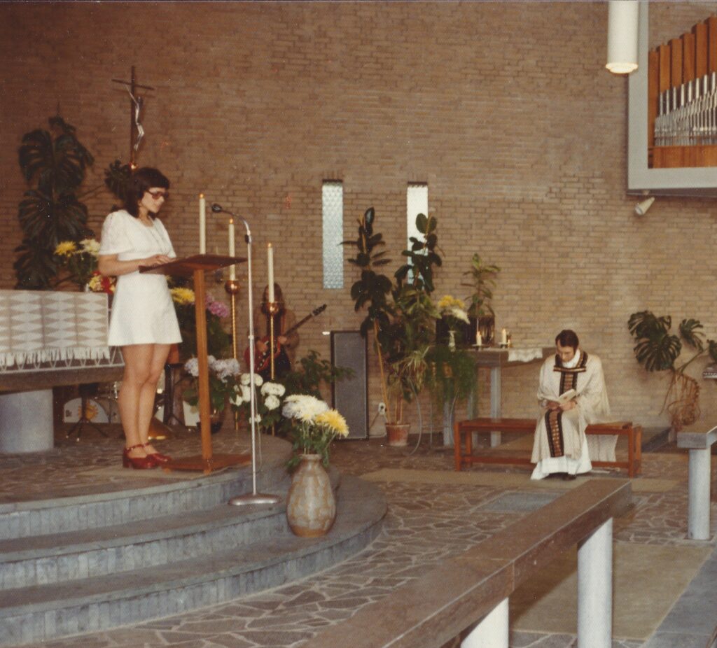 Is it appropriate for a woman to serve as a lector in the sanctuary ...